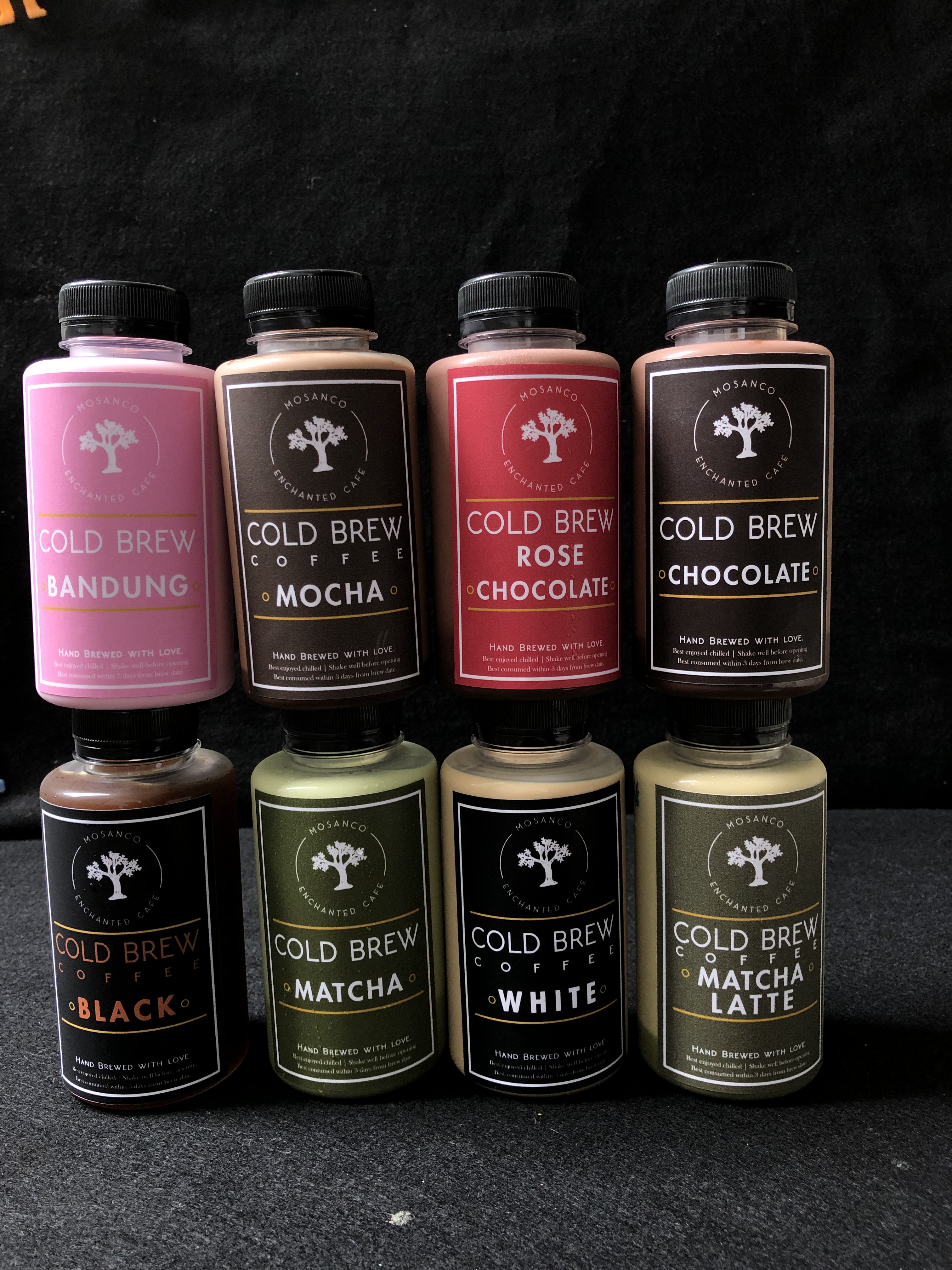 Enchanted Café Snow White & The 7 Dwarfs (8 Delicious Cold Brew Set ...