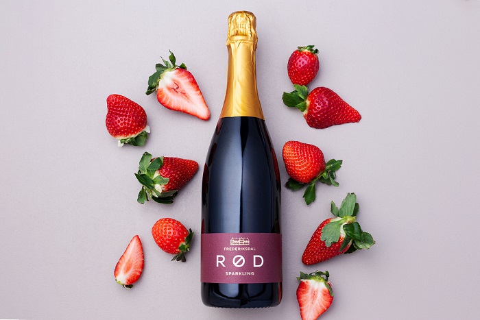 Frederiksdal Cherry Wine: A Taste of Danish Excellence – LIFESTYLE ...